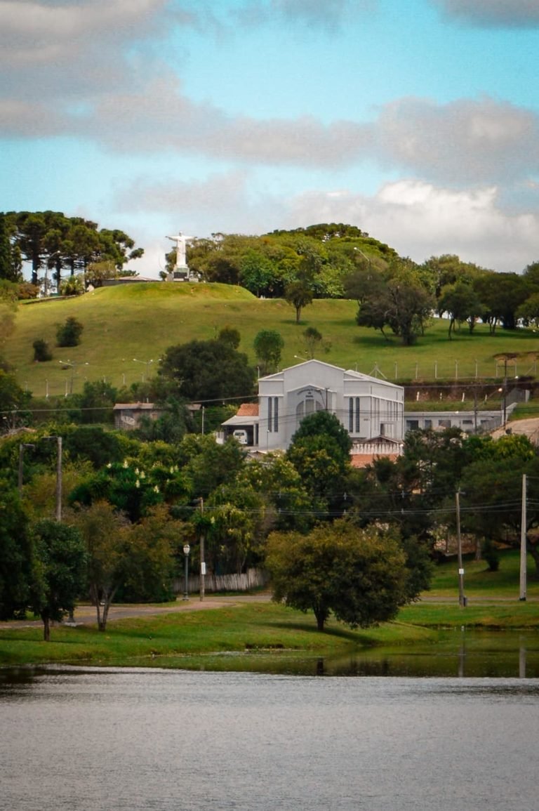 Castro - PR: Conheça a Colônia Holandesa Castrolanda