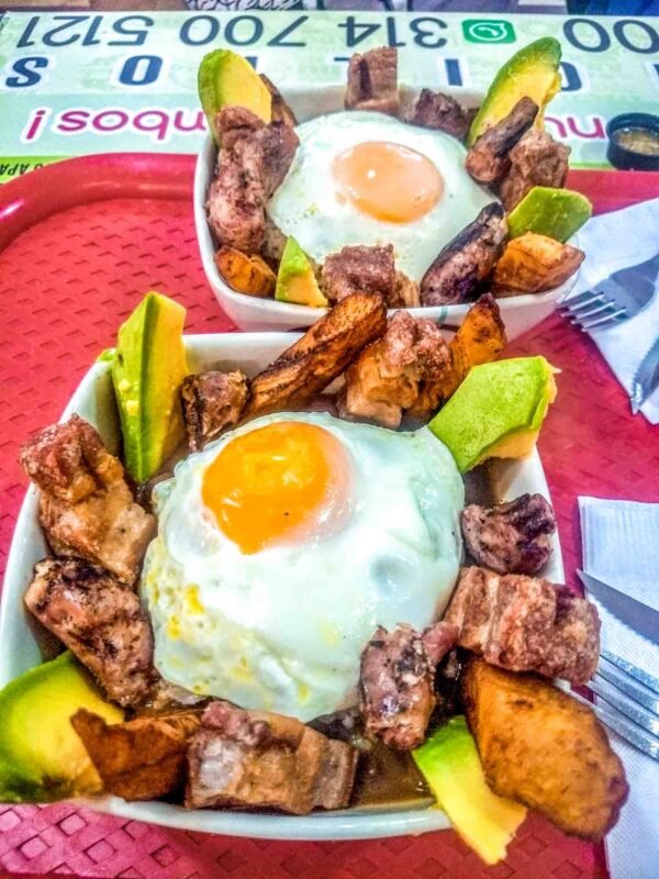 Comidas Colombianas: TOP 32 Pratos & Bebidas Típicas