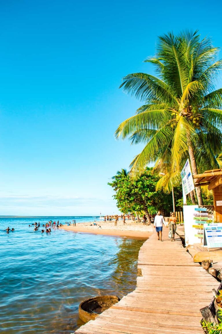 Melhores Praias do Nordeste - 8 Mais Legais (com vida noturna)
