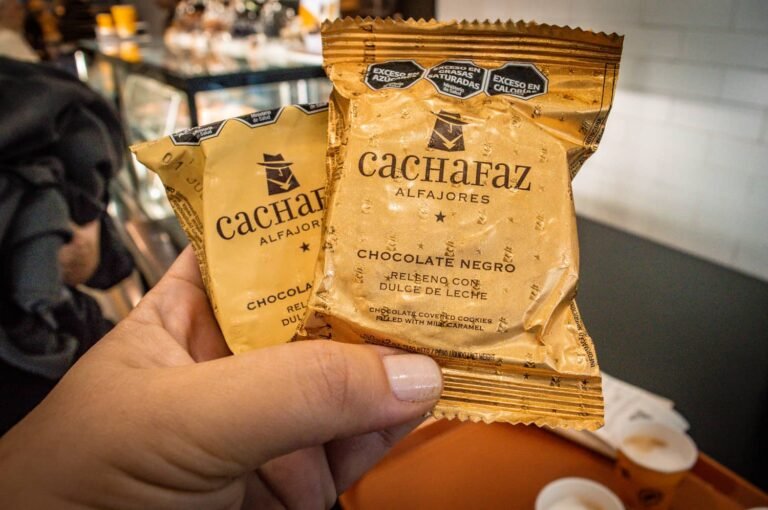 Alfajor Argentino: Qual o Melhor? (Provamos 10 Marcas Famosas)