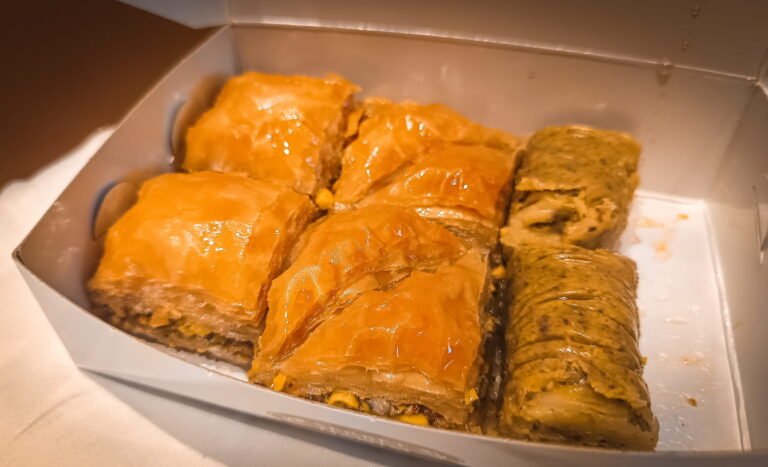 Doces Turcos: Conheça o Manjar Turco de Nárnia + Sobremesas