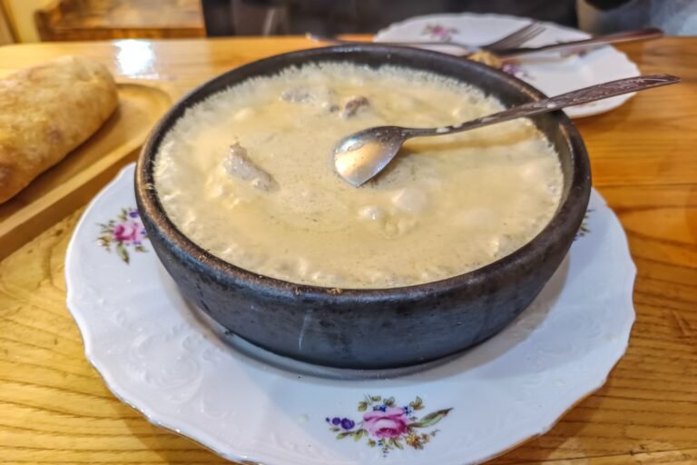 Conheça a Comida Típica da Geórgia, o País do Khachapuri